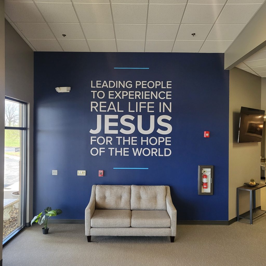 Vinyl Graphics, Murals & Frost Film – thesignguykc.com